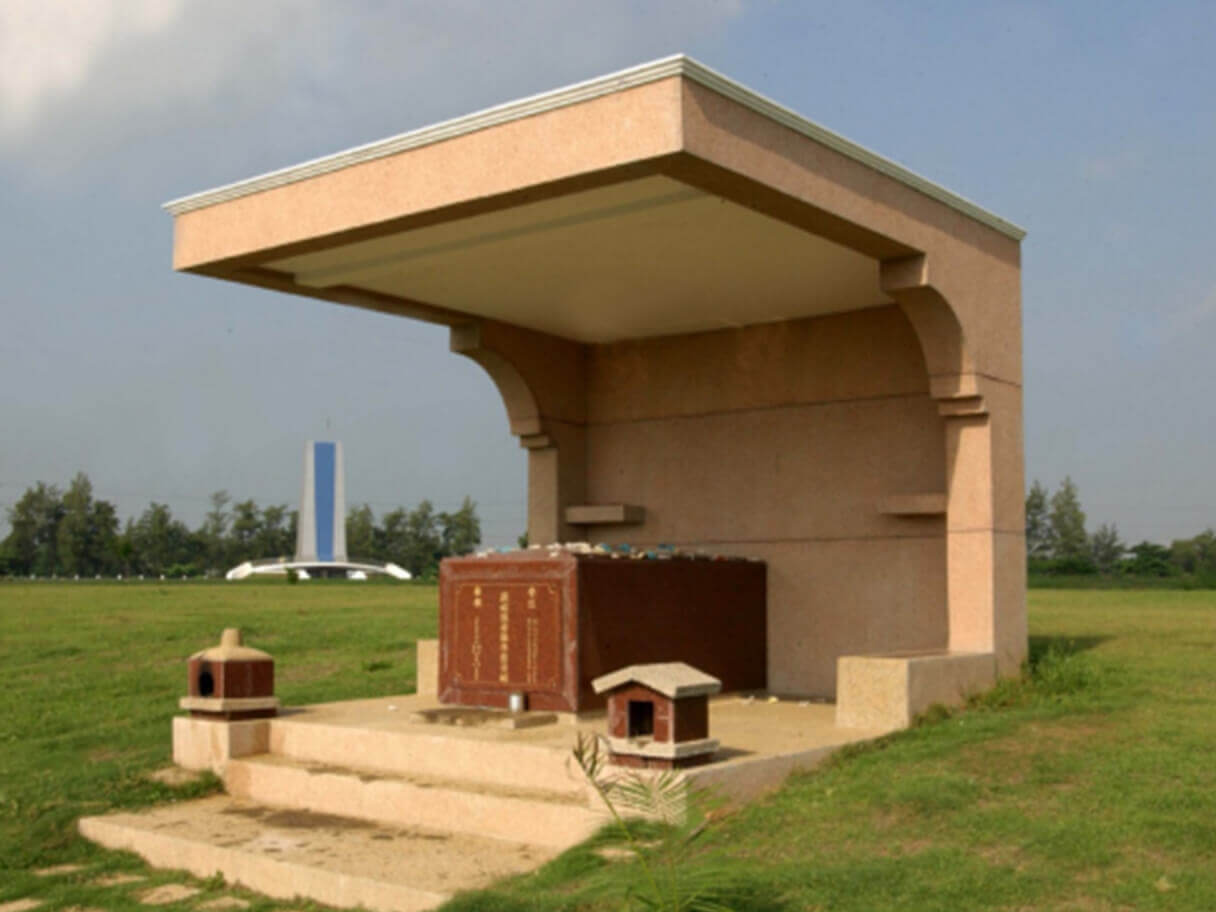 Garden Lots - Manila Memorial Park